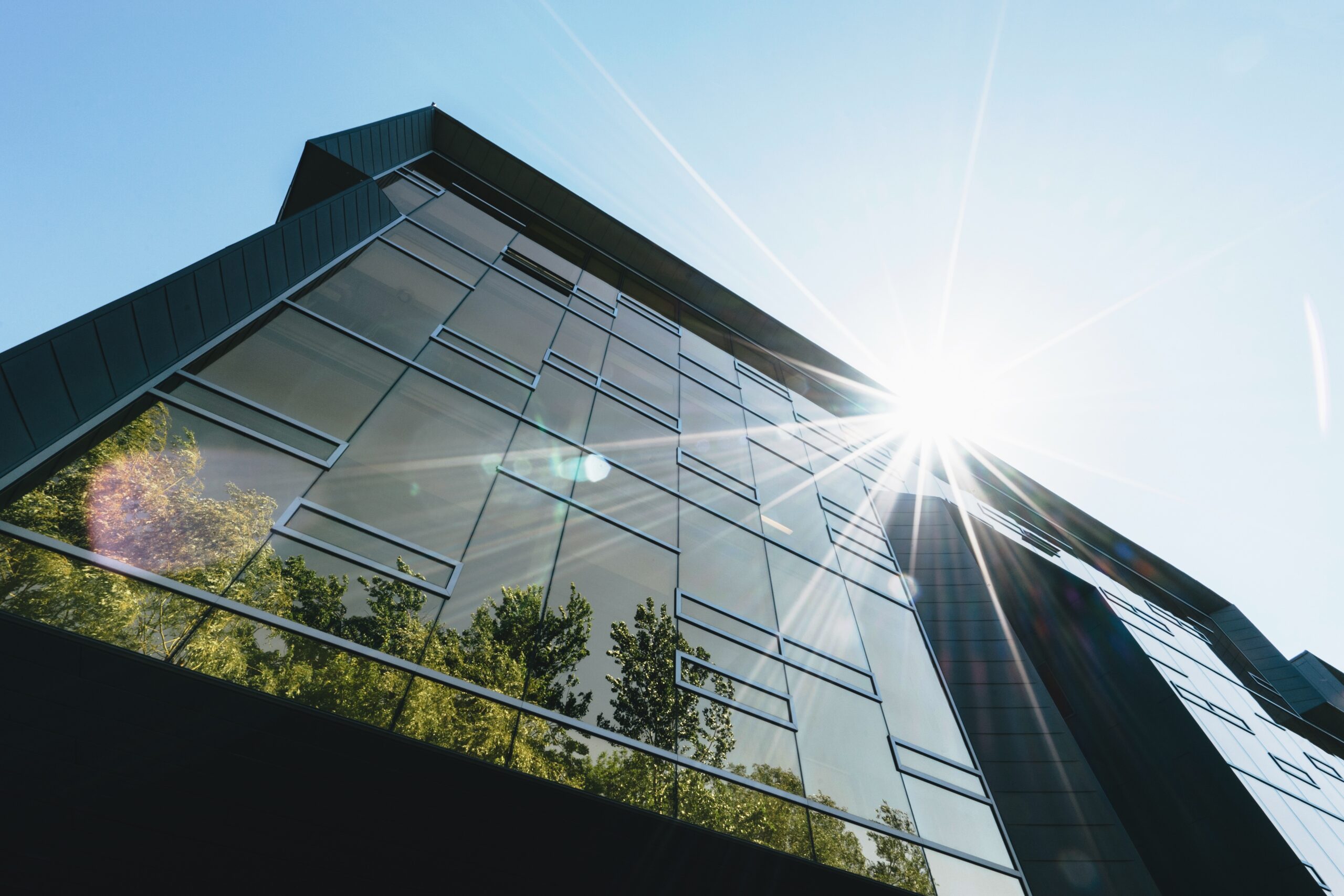 Whole-Building Energy Modeling Improves Energy Performance - DBR Whole-Building Energy Modeling Improves Energy Performance - DBR
