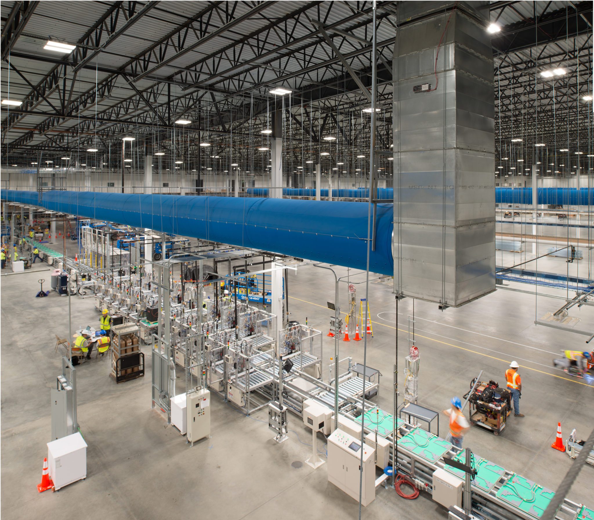 Daikin, The Largest Tilt-Wall Construction in the World - DBR Inc.