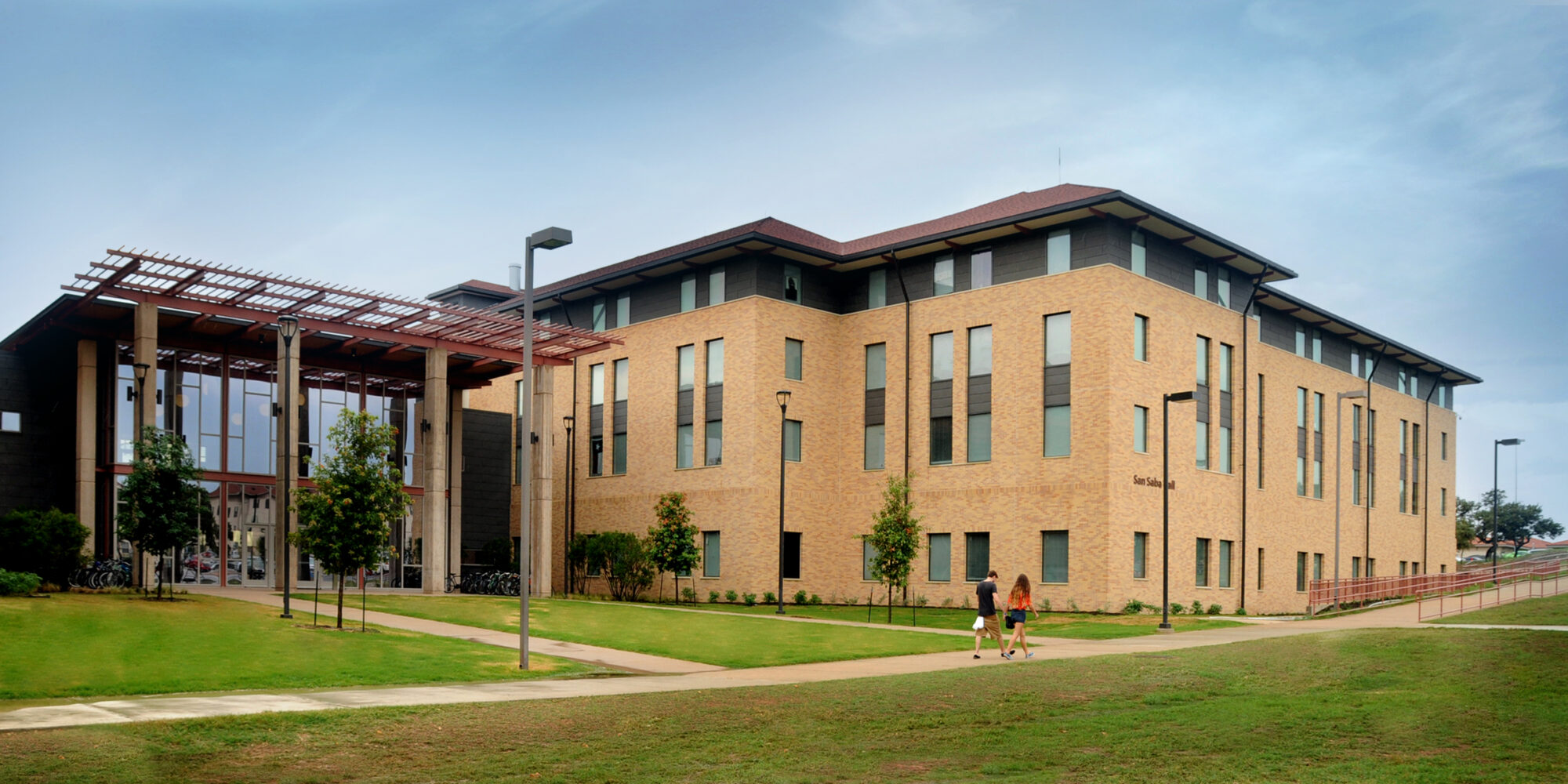 The University of Texas at San Antonio - Alvarez Hall - DBR