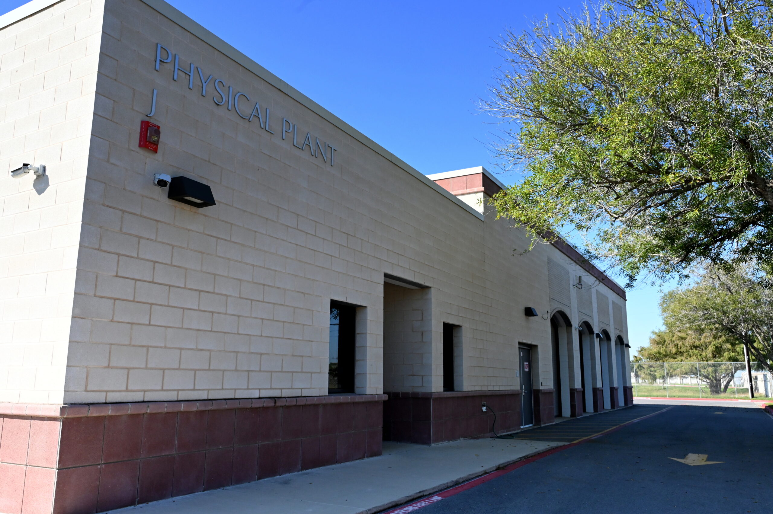 South Texas College - Mid-Valley Campus Central Thermal Plant - DBR